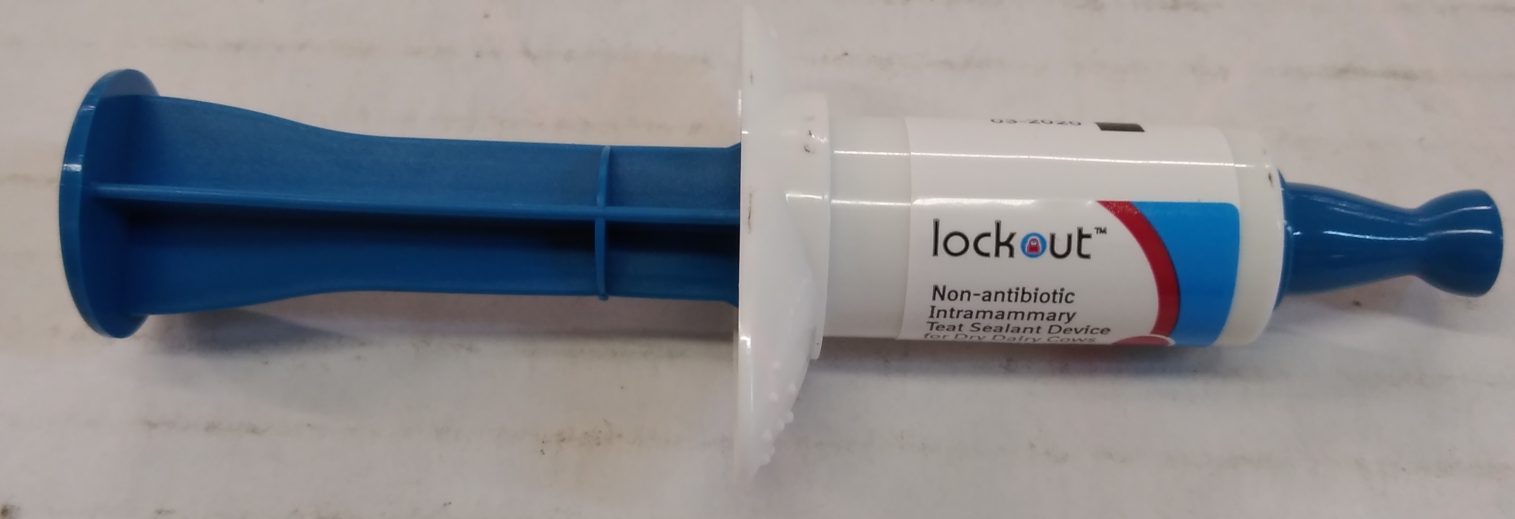 Lockout Teat Sealant Each - Huber's Animal Health