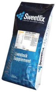 Sweetlix Sheep & Goat Mineral 25 LB