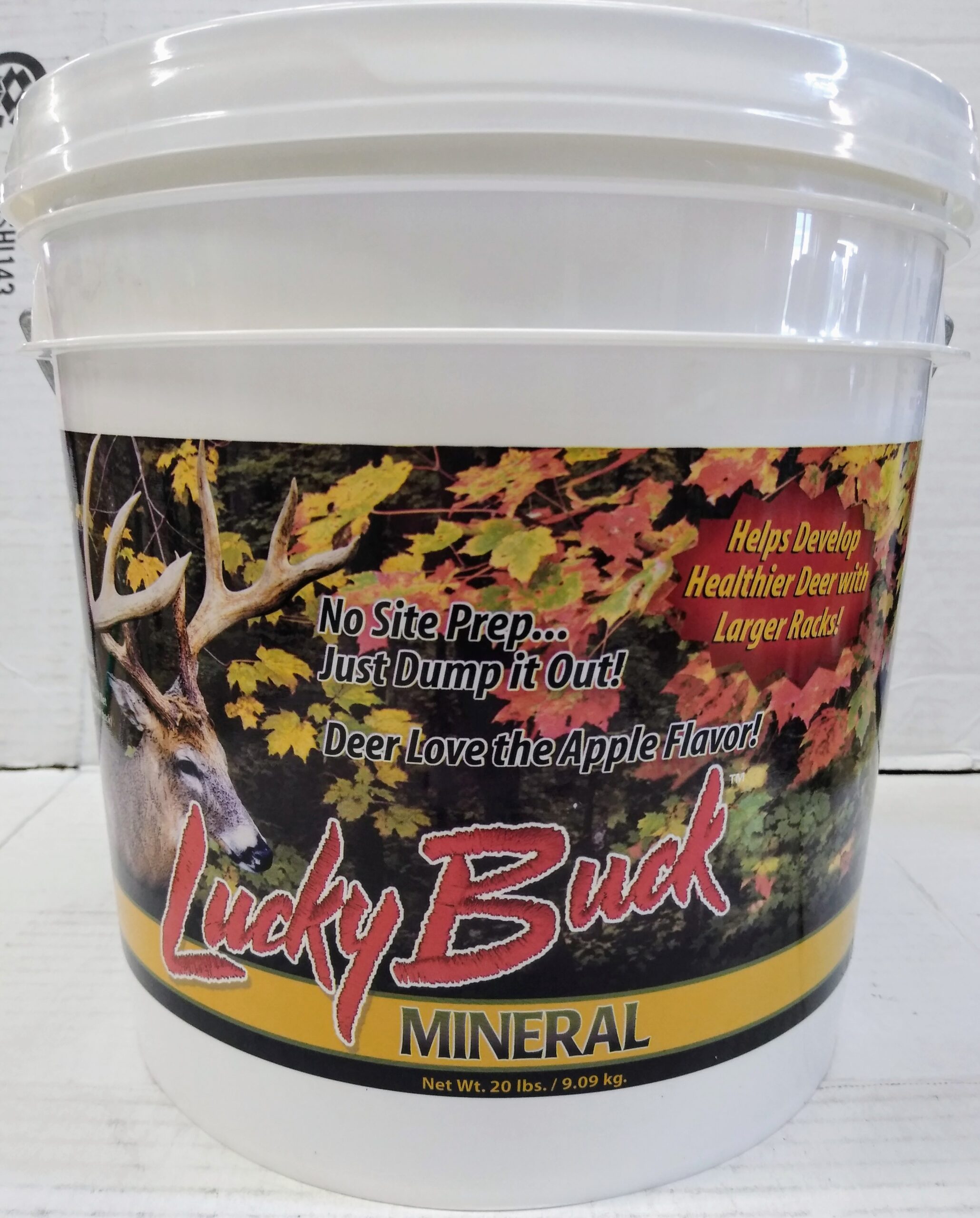 Lucky Buck Mineral 20 LB - Huber's Animal Health
