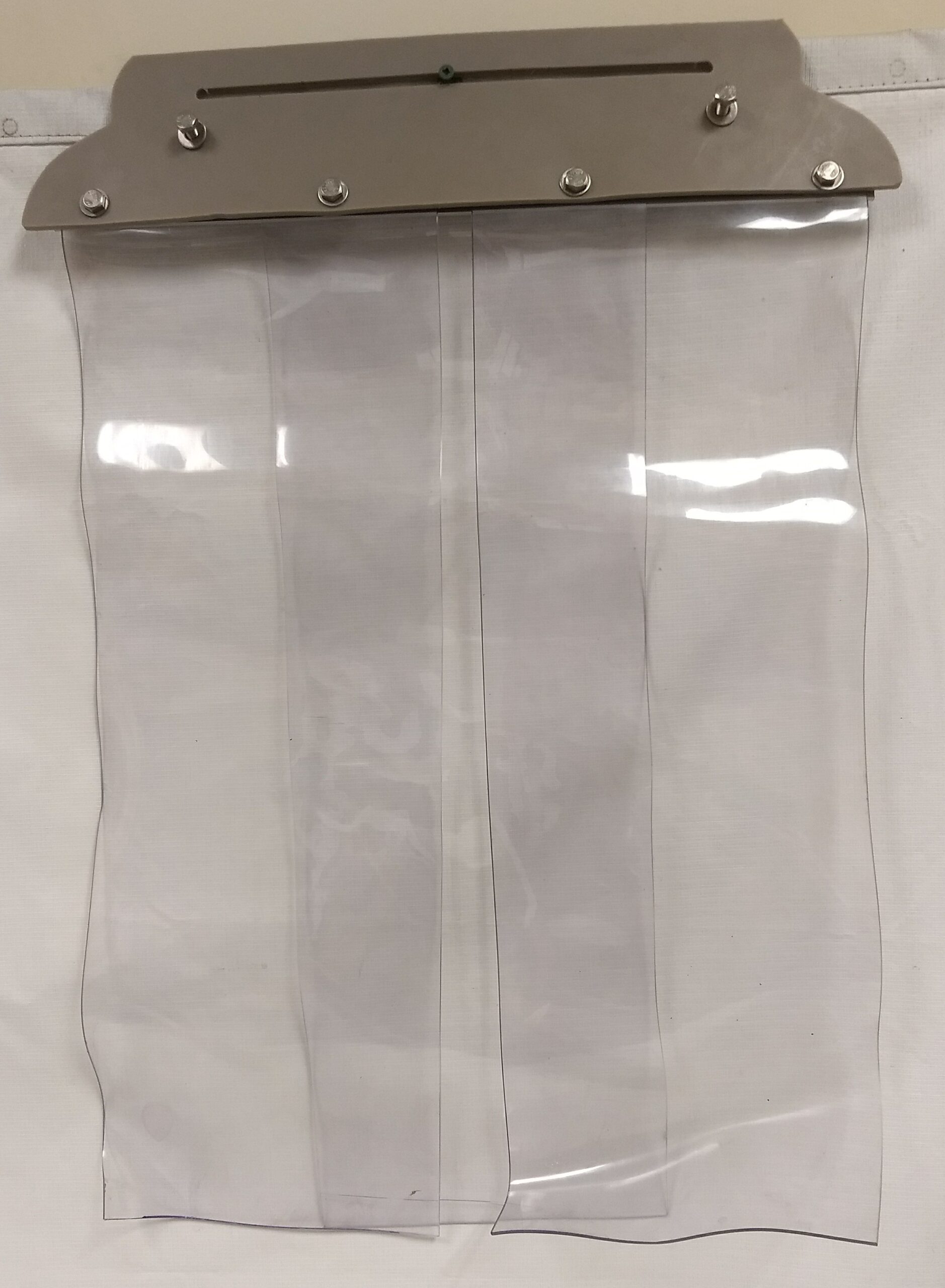 Whelping Den Doggy Flaps - Huber's Animal Health