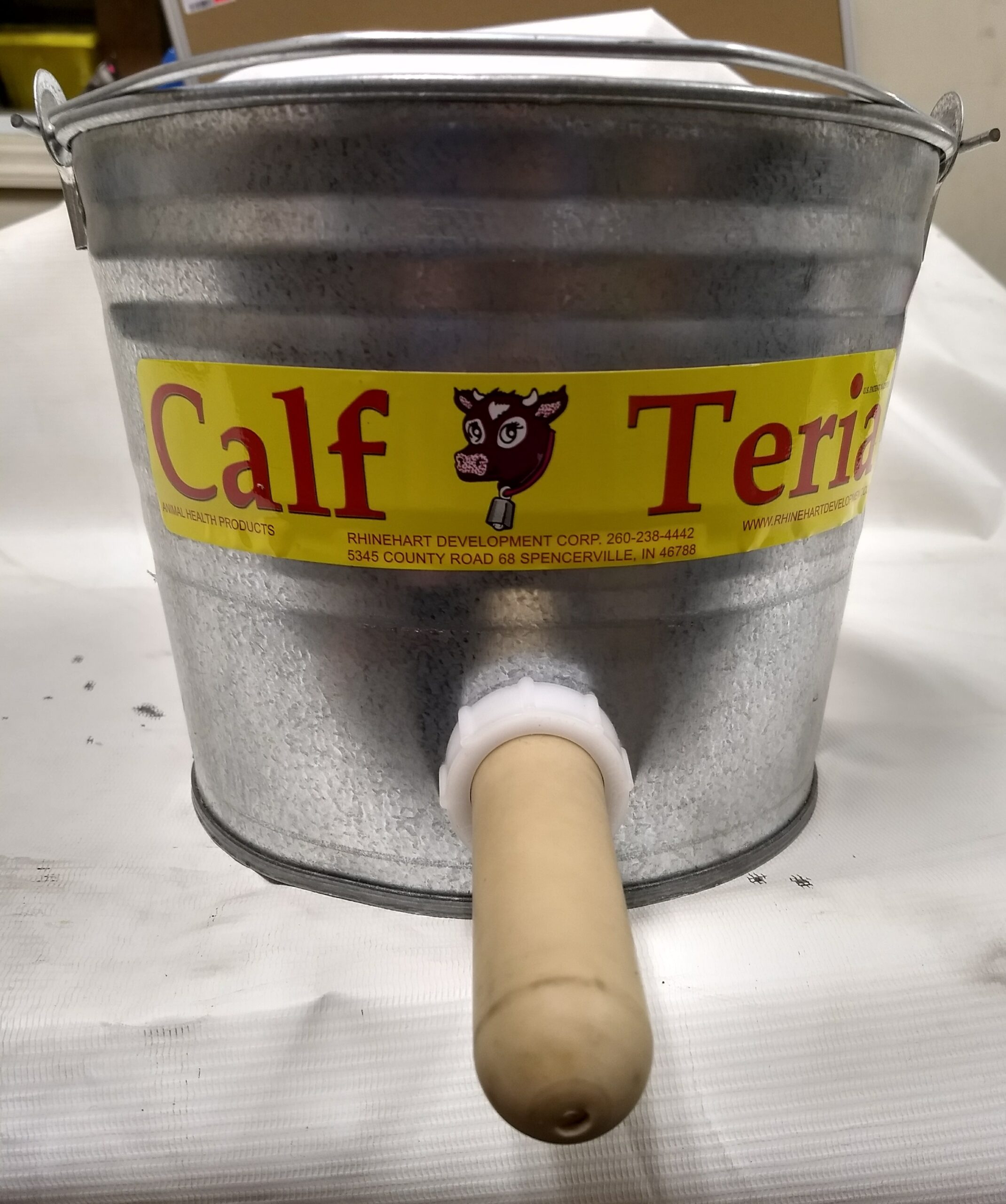 Calf Teria Pail Galvanized Complete - Huber's Animal Health